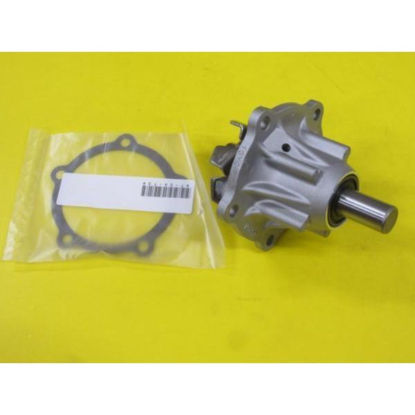 日本製 クラウン MS60 MS70 MS62 MS66 用 ウォーターポンプ です。新品です。純正適合品番は16120-34090です。適合は必ず部品番号から判断してください。シャフト径16φです。ガスケットも付属します。※初期不良に限り...