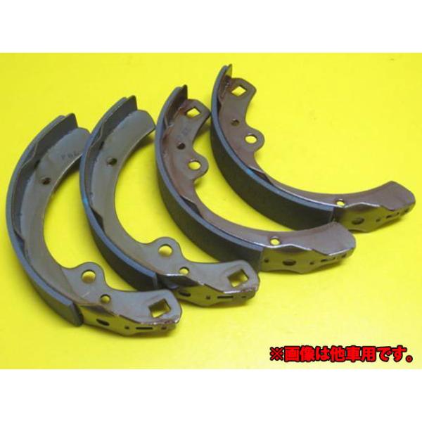 日本製 サニー B310 KB310 B311 リア ブレーキシュー ライニング です。純正同等品となります。※初期不良に限り返品をお受けいたします。