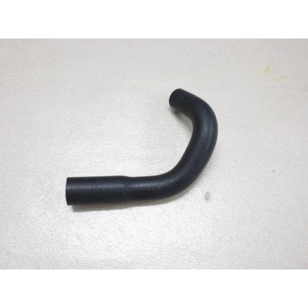 サニトラ GB121 GB122 用 ヒーターホース です。ヒータバルブにつくホースです。適合詳細は形状と以下の部品番号から判断ください。27022-H1000※初期不良に限り返品をお受けいたします。