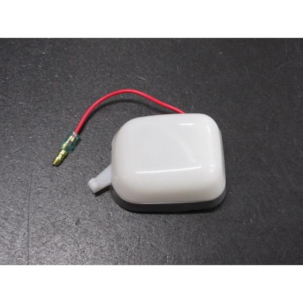 純正 新品 ランドクルーザー FJ40 FJ41 FJ45 用 ルームランプ です。新品です。バルブも付属しています。※初期不良に限り返品をお受けいたします。