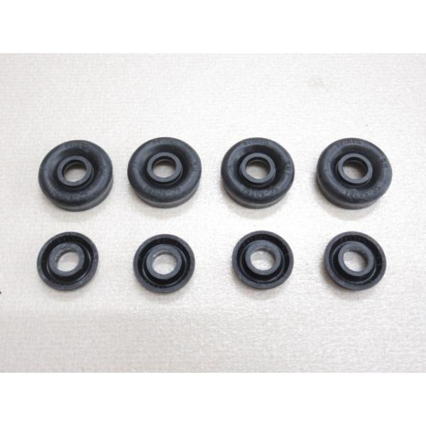 スカイライン GC210 GC211 リア ブレーキ カップキット 7/8 ナブコ 用   です。日本製(新品)です。シリンダーサイズ7/8用です。ナブコ用です。画像のものが全てです。     ※初期不良に限り返品をお受けいたします。