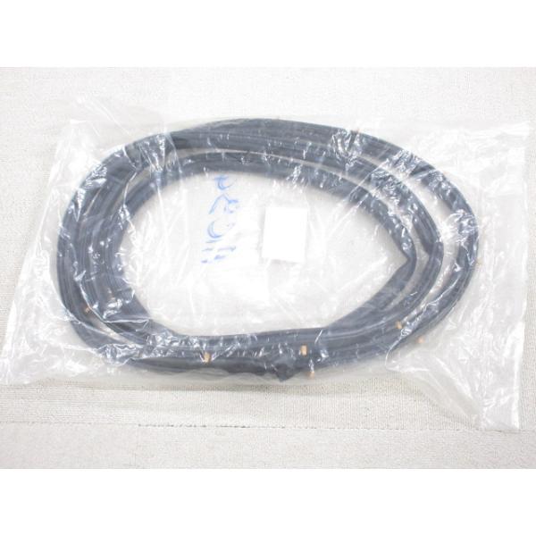 アコード CD3 CD4 CD5 CD6 ドア ウェザーストリップ R/Rです。在庫ありますので即納です。リアドア右側です。社外品新品です。タイミングによってパッケージのデザインが変わる場合あります。※初期不良に限り返品をお受けいたします。