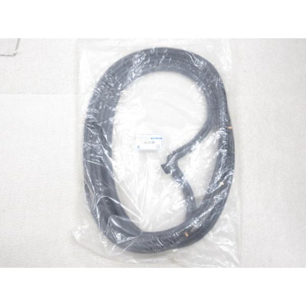 アコード CD3 CD4 CD5 CD6 ドア ウェザーストリップ F/Rです。在庫ありますので即納です。フロントドア右側です。社外品新品です。タイミングによってパッケージのデザインが変わる場合あります。※初期不良に限り返品をお受けいたします。