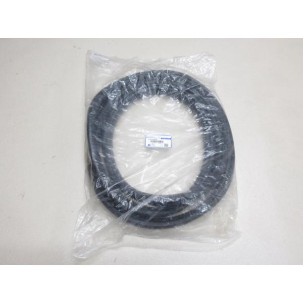 ランドクルーザー FJ40 FJ41 FJ45 用 フロント ウインドー ウェザーストリップ  社外品新品です。適合は以下の部品番号から必ず判断ください。56121-90301  ※初期不良に限り返品をお受けいたします。