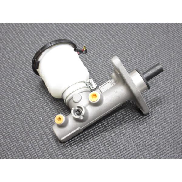 新品 インテグラ DC2 タイプR 1インチ 用 ブレーキマスターシリンダー社外品新品です。シリンダーサイズは1インチです。適合は必ずシリンダーサイズと形状から判断ください。※初期不良に限り返品をお受けいたします。