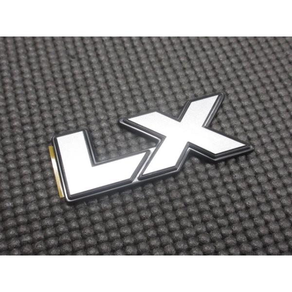 純正新品 ランドクルーザー 70 リア ナロー エンブレム　です。純正新品です。※初期不良に限り返品をお受けいたします。