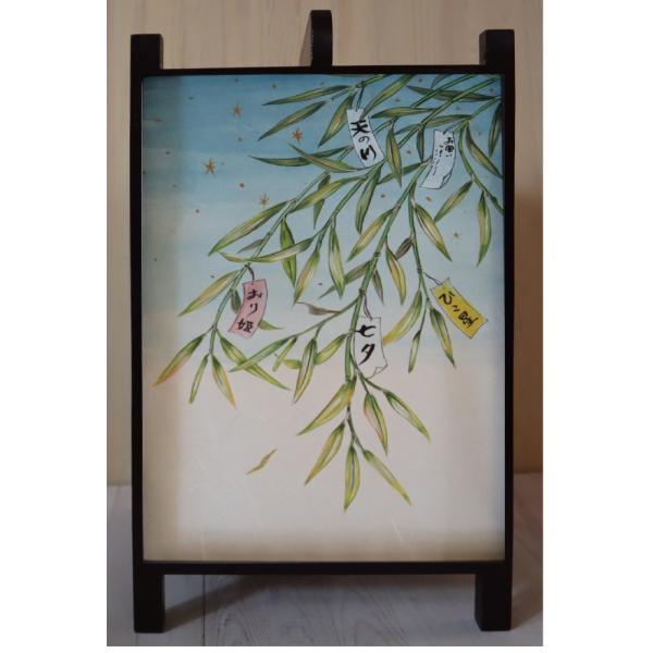 ☆行燈（大）☆寸法：巾228mm×高さ375mm×奥行228mm ☆素材:無垢材☆コード（1,5m）・ソケット（ビス2本）・スイッチ・電球（10W）付☆和紙（210mm×297mm))5枚付き☆完成品の販売ではございません。無途装白木素材と...