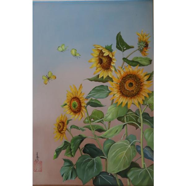 ☆ミニひまわりと蝶を描いた夏の作品☆絵具はトラディションズ を使用して描いていますが、アメリカーナに変換のカラー番号も書いてあります。☆絵のサイズ：横300mm×縦450mmですが、お好みのサイズに変更してお使いください。☆無途装白木素材と...