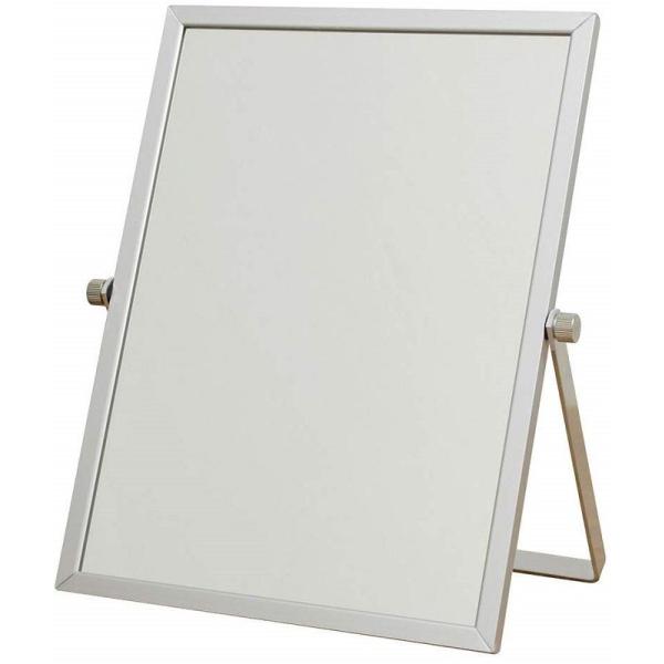 スタイリッシュなアルミ製フレームを使用したシルバーのスタンドミラー。・脚は角度調節可能な可動式で、収納の際には厚さ1cmと非常にコンパクト。・角度調節後はヒンジ部のネジを手で締め直すことでヒンジ部の緩みを解消。・アルミの質感生かしたシンプル...