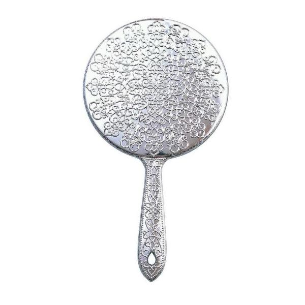 キラキラゴージャスお姫様ハンドミラー装飾が魅力のお姫様気分のミラーシリーズ。アンティークな装飾柄は手鏡の定番。重くないのもうれしいメッキハンドミラーシリーズ。サイズ:285×155×11mmミラーサイズ:Φ146mm本体重量:179g材質:...