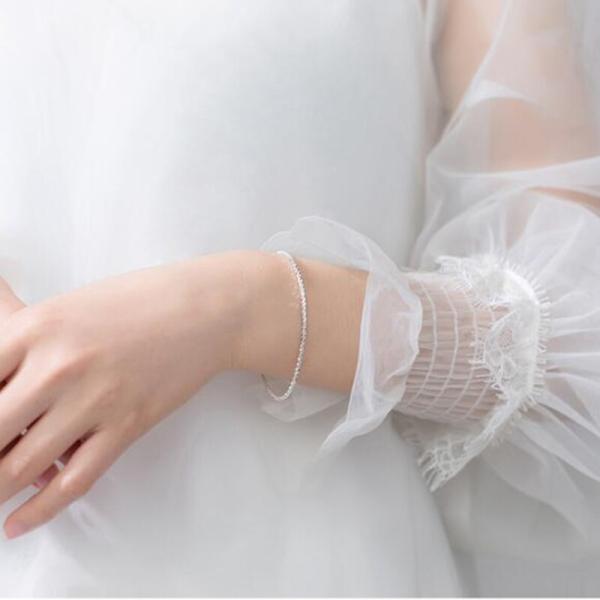 現地の連休につき通常よりも発送が遅れる可能性があります。通常通り1-2週間でのお届けをご希望の場合は3月以降にご注文頂くか、ご注文前にお問い合わせくださいませ。海外からの発送となりお届けに2週間程度頂きます。予めご了承くださいませ。商品名イ...