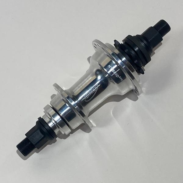 ■ スペック・タイプ：BMX リアハブ（ハイブリッドシステム）・ベース仕様：フリーコースターハブ・カスタム機能：別売ポウルスプリング装着でカセットハブ化可能・アクスルシャフト：14mm クロモリ製オネジ（メール仕様）・調整機能：遊び（ギャッ...