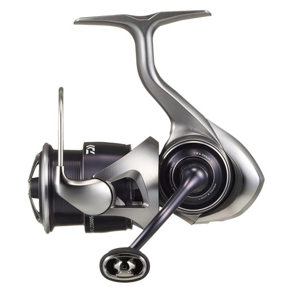 ダイワ 25 カルディアFC LT2500S-H (Daiwa スピニングリール 釣り)■アイテム：25CALDIAFCLT2500S-H■標準自重(g)：170■巻き取り長さ(cm/ハンドル1回転)：82■ギア比：5.8■標準巻糸量ナイロ...