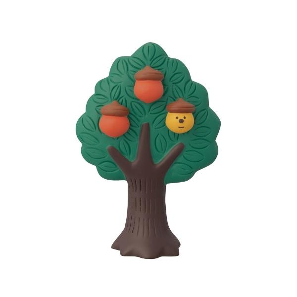 concombreどんぐり山。空が高くなって、森のいいにおいがして、大好きな秋がやってきました。どんぐり山の住人たちも嬉しくてそわそわしています。ミニチュアマスコットのどんぐりの木です。大きなまんまるどんぐりが木の上から秋の景色を楽しんでい...