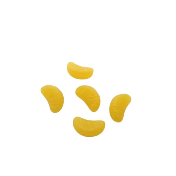 使い勝手の良いシンプルなみかんのミニチュアパーツが復刻！360度立体デザインです。ミニサイズの12.5mm×7mmサイズ。１個あたり12円の20個セットです。SIZE:約12.5mm×7mm×厚さ5mm素材・成分：PVCこちらの商品は品質は...