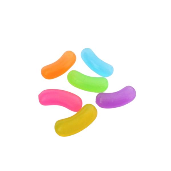 カラフルなゼリービーンズのミニチュアパーツが新タイプで登場♪カラフルな約６色アソートセットとなります。（画像のカラーは参考となります。画像のカラーが必ず含まれる物ではありません。画像以外のカラーが含まれる場合がございます。カラー毎の入数は均...