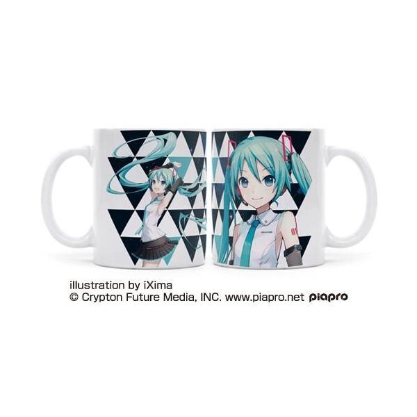 iXima氏が描く初音ミクがデザインされたフルカラーマグカップ。 インテリアとしてもオススメです※直火・オーブンでのご使用は、本品破損や絵柄部分が変色する原因となります。※研磨付きタワシ・クレンザーは表面を傷つけることがあります。商品の不具...