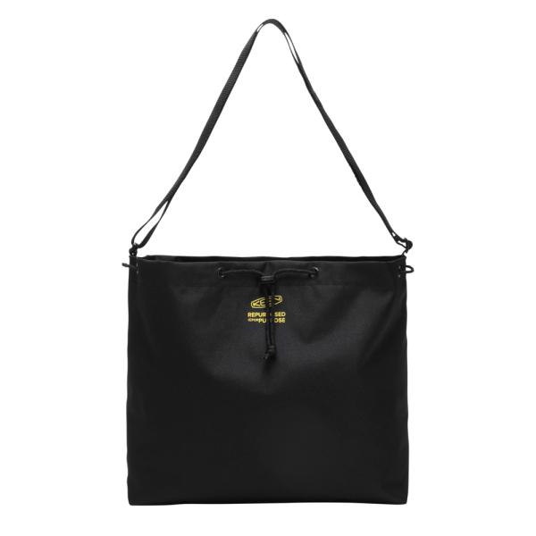 シューレースを使用した紐を絞ることで巾着型にもなる2WAYトート工場に残る廃材を有効活用しアップサイクルしたHARVEST COLLECTIONのトートバッグです。前面にKEENロゴと 『REPURPOSED FOR PURPOSE』 のメ...