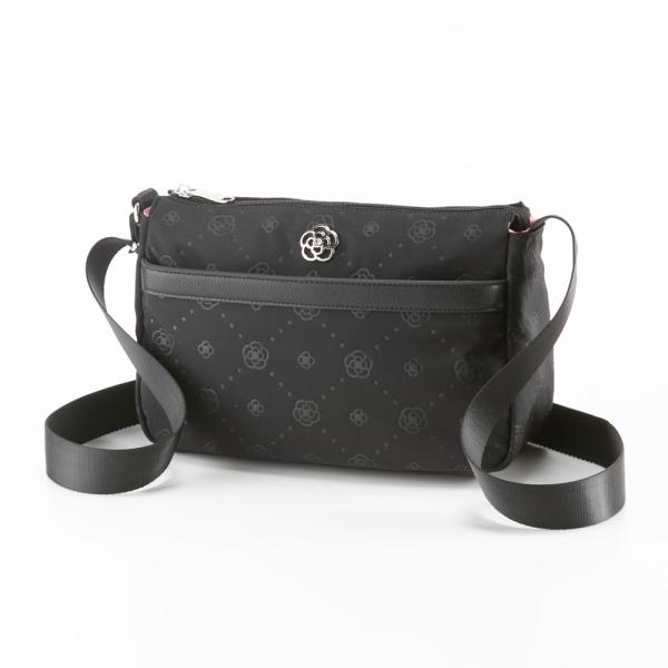 コリーヌを新しい素材・柄に一新し、より柔らかく、上品な光沢にしました。デザインもシンプルに、きらっと光るカメリアのブローチをつけて、オンオフ問わずお使いになれます。【クレイサス/CLATHAS】【カラーバリエーション】トープ(45)　　　　...