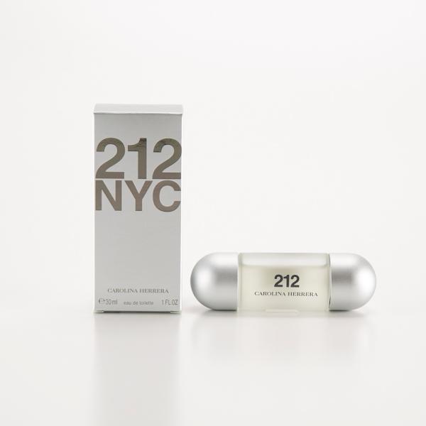 自分らしく、そしてアクティブに生きる現代女性のために生まれた212現代を颯爽と生きるポジティブな女性のために。都会のシャープさと、女性らしいソフトな甘さを兼ね備えたフレグランス。【キャロライナ ヘレラ/CAROLINA HERRERA】香調...
