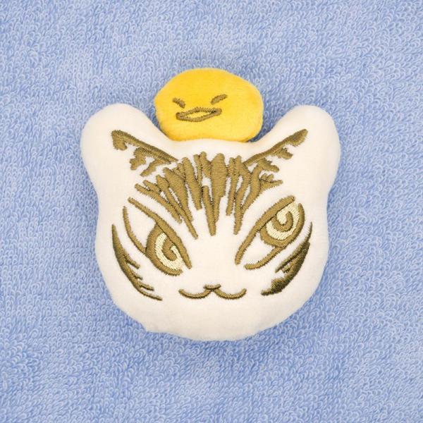 ふわふわ手ざわりのぬいぐるみみたいなメジャー。ダヤンの頭にちょこんと乗ったひよこのマルトを引っ張るとメジャーが出てきます。長さは150cmと60inchの両面仕様。使った後はダヤンの顔の真ん中を押すと巻き戻せます。素材：ポリエステル、他部材...