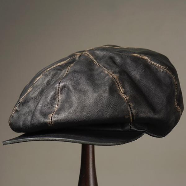 BODY ： 牛革 by ATSU LEATHER WORKS革の厚み1.2mm前後。裏地 ： コットン80％　リネン20％サイズ 頭回り M/約58cm、L/約60cm　（内側の紐でサイズ調節可能です）※加工や生地の厚みなどにより、若干の...