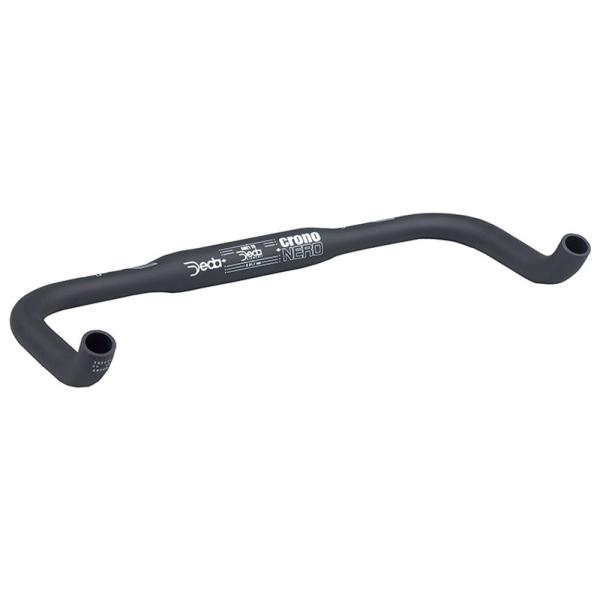 DEDA ELEMENTIのタイムトライアル（TT）、トライアスロン用ブルホーンバー　クロノネロシリーズです。通常のクロノネロは落差がなくブレーキレバーを装着する先端が上を向き手が逃げにくいタイプ。LowRiderは落差をとり力を入れやすく...