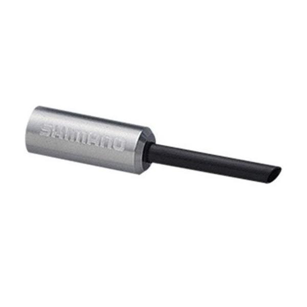 シマノ純正 9000系デュラエースグレード 前後ブレーキ用ケーブルセットです。シフトアウター/インナーとも変速性能を上げるためにポリマーコーティングを施しています。9000系ワイヤーはインナーワイヤー2mが1本で2000円します！こちらのセ...