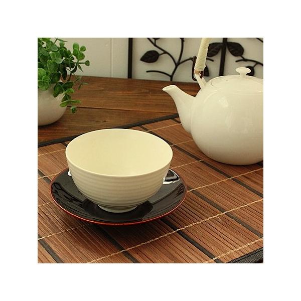 ・サイズ　直径/約9.5ｃｍ 　高さ/約5.5ｃｍ・重さ 　約120ｇ　・容量　満水約185ｃｃ　・アメイロ茶托は別売りとなっておりますのでご注意ください。※製品の特性上、『寸法・容量・重さ』等は、若干の誤差がございますので、あくまで参考値...