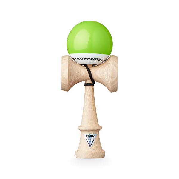 KROM KENDAMA POPは、世界最高の遊び心地と、最も手頃な価格の入門用けん玉を目指して作られています。12種類のカラーバリエーションをご用意しています。あなたのお気に入りはどれですか？・CKシェイプ・LOLスティッキークリア・ブナ...