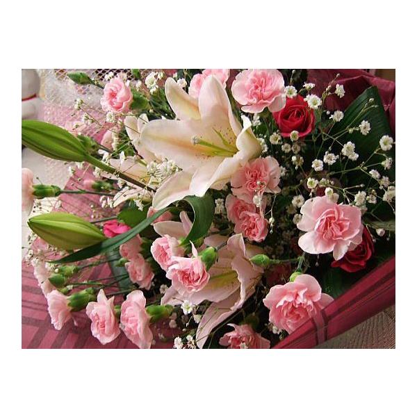 【発売日：2011年04月16日】母の日の花束メッセージを添えて全国へお届け致します。