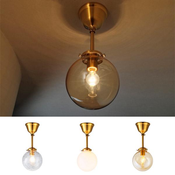 シンプルなガラスセードにブライトゴールドの組み合わせが人気のシリーズ、リケーのスポットタイプ。玄関や廊下、レストルームなどの限られたスペースにフィットする、すっきりとしたデザインにこだわりました。ゴールドと相性の良い3色のガラスからお選びい...