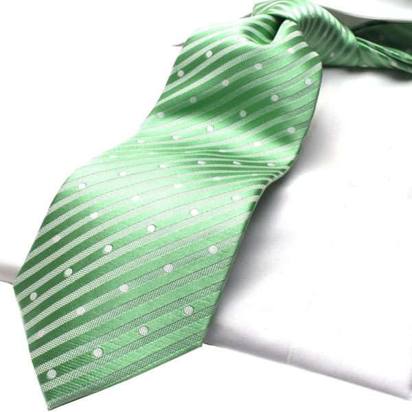 サイズ縦143〜146センチ×幅8センチ材　質シルク１００％色グリーンベースにホワイトのドット柄商品説明写真と多少の色の異なりはご了承下さい。 ポイント利用