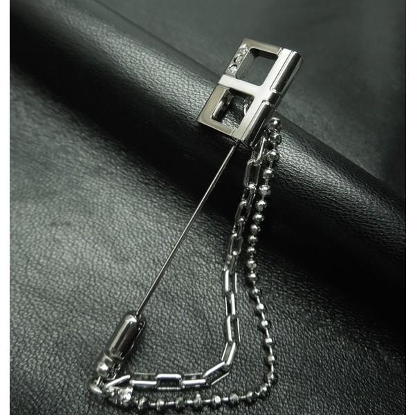 【20代/30代/40代/50代/60代】サイズ 全長6.5cm(キャップ部分含む).飾り1.8cm/チェーン7cm・8cm色 シルバー素材 クリスタルスワロフスキ商品説明 ☆ケース入り。写真と多少の色の異なりはご了承下さい。 ポイント利用