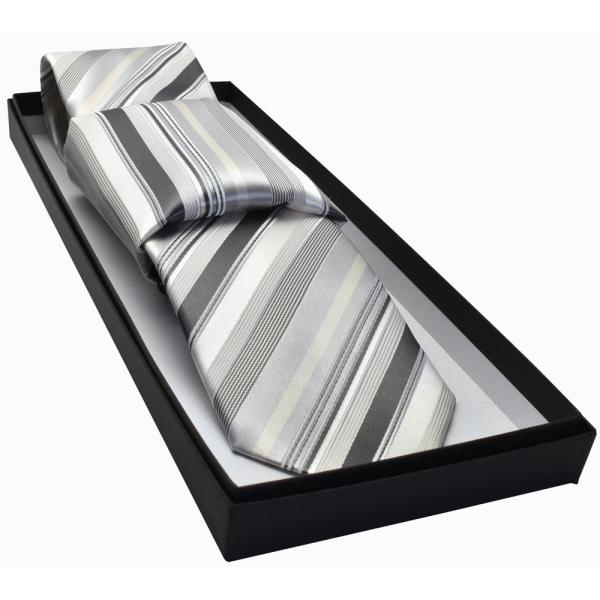 サイズ縦143センチ×幅約8センチ/チーフ23センチの正方形 材　質シルク１００％色ネクタイ、チーフとも、シルバー、シルバーグレー、ホワイトのストライプ　商品説明日本製・写真と多少の色の異なりはご了承下さい。
