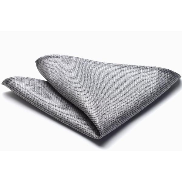 【20代/30代/40代/50代/60代】サイズ約23.5cmの正方形　　　　　材　質シルク１００％色シルバーのチェック商品説明写真と多少の色の異なりはご了承下さい。 ポイント利用