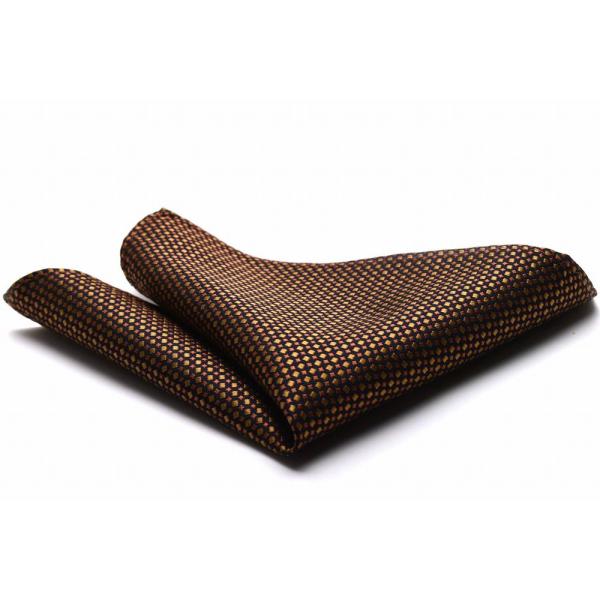 【20代/30代/40代/50代/60代】サイズ約23.5cmの正方形　　　　　材　質シルク１００％色ダークネイビーベースにオレンジ、イエローゴールドの小柄  商品説明写真と多少の色の異なりはご了承下さい。 ポイント利用