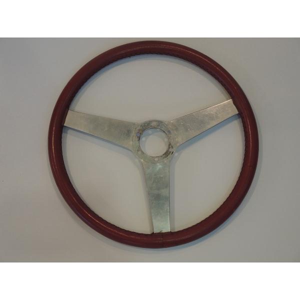 ＳＰＲＩＮＧＡＬＬ　ステアリング　13インチ　レザー　レッド50〜60年代のスポーツカー全般に似合います。当時物ですので、多少傷等があります。ご了承ください。●店頭受け取り可