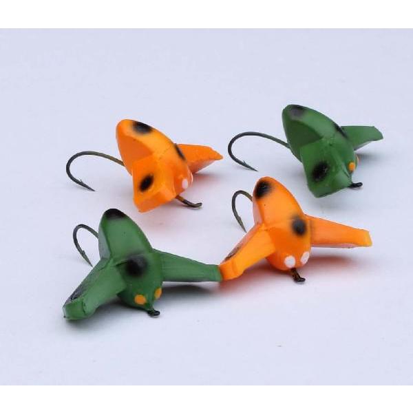 カパッと開いた羽根で水を受け、カポカポとアクションします。重量をできるだけ軽くすべく、発泡ボディに専用モールドで作製。フライラインは＃６以上、ティペットは１Xより太くして、フリーノットにすることをお勧めします。