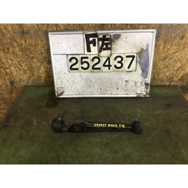 **** 商品説明を必ずご確認ください ****部品管理番号：000252437-51740メーカー純正品番：48069-97201-000部品名：左Fロアアーム部品区分：リサイクル品車名：ストーリア車両タイプ名：5ドアハッチバック通称型式...