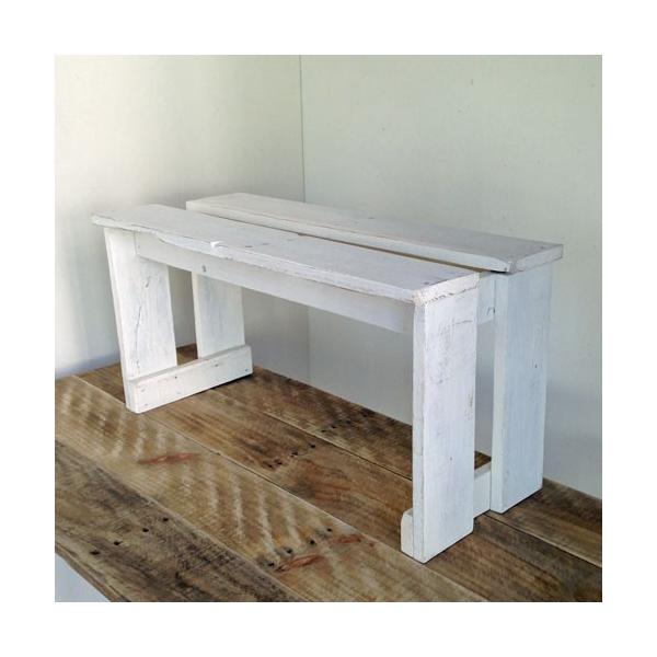 型番:rw0021■サイズ幅68×奥行30×高さ35cm■素材リサイクルウッド・合成樹脂塗装■おすすめポイントムク板(1枚板)を使ってハンドメイドしています。プリンターなどパソコンの周辺機器の整理整頓におすすめスノコになっているのでケーブル...