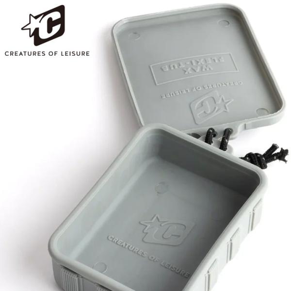 WAX FLEXI-TUB MULTIさらに、緊急時に使えるリーシュコードも付属しています。柔軟なリサイクルTPU 素材。＊WAXは入っておりません。FEATURES:Flexible Dual Wax StorageEmergency L...