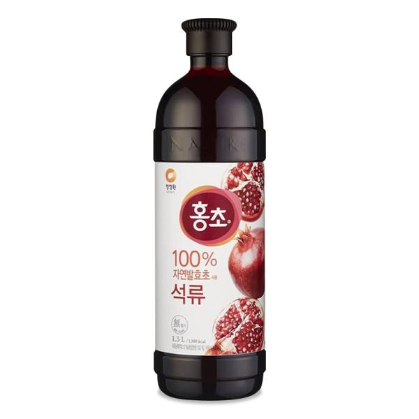 ■商品名: 紅酢(ホンチョ) ザクロ■内容物: 1500ml×1本■賞味期限: 枠外上部記載■原産国: 韓国■原材料: 調味果実酢[果実濃縮液（りんご、ざくろ、パイナップル）、醸造酢、食酢混合物（ざくろ濃縮液、穀物酢）、エリスリトール、にん...