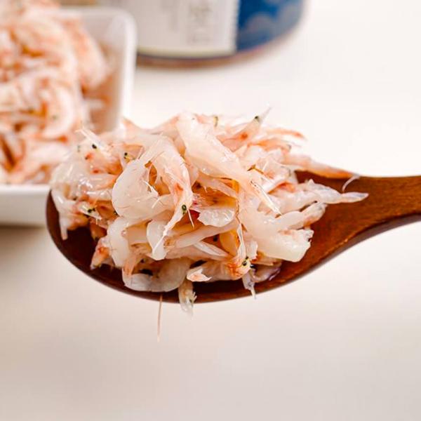 ※現地および国内で丁寧に選別しておりますが、まれに小魚やイカ、海藻などの自然由来の素材が混ざっていることがございます。品質には問題ございませんが、ご使用前に一度ご確認いただけますと安心です。■商品名：アミの塩辛■内容量：300g■原材料：小...