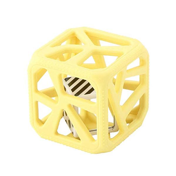 ・Yellow  ・・Color:Yellow・「歯がため」と「ラトル」が一つになったチューキューブ・   外側は柔らかいシリコンでできており赤ちゃんの小さな手に握りやすく、かんだり、なめたり、引っぱったり、振って音を楽しんだりと楽しみ方は...