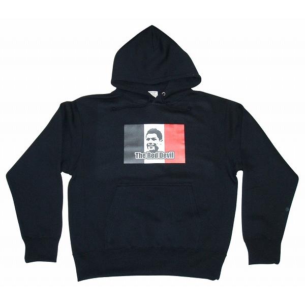 TOYOTAプレゼンツFIFAクラブワールドカップジャパン2008(トヨタカップ)で来日するイングランド・プレミアリーグのマンチェスターユナイテッドのパーカーです。赤白黒のマンUカラーのフラッグにクリスティアーノ・ロナウドの顔のシルエットが...