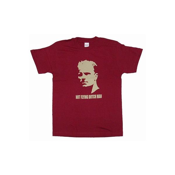 ベルカンプは極度の飛行機恐怖症は有名な話。　ワグナーの歌劇より由来するヨハン・クライフのニクネーム「フライング・ダッチマン(空飛ぶオランダ人)」を文字って、ベルカンプは「ノット・フライング・ダッチマン(飛べないオランダ人)」と言われている。...