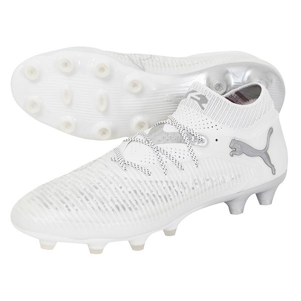 創造力を解き放ち、違いを生み出すプレイヤーのために作られた新しいフィットのスパイク、FUTURE 8 ULTIMATE。プレーの限界を超え俊敏な動きを可能にするプーマ FLEX AGILITY アウトソール、優れたボールコントロールのGri...