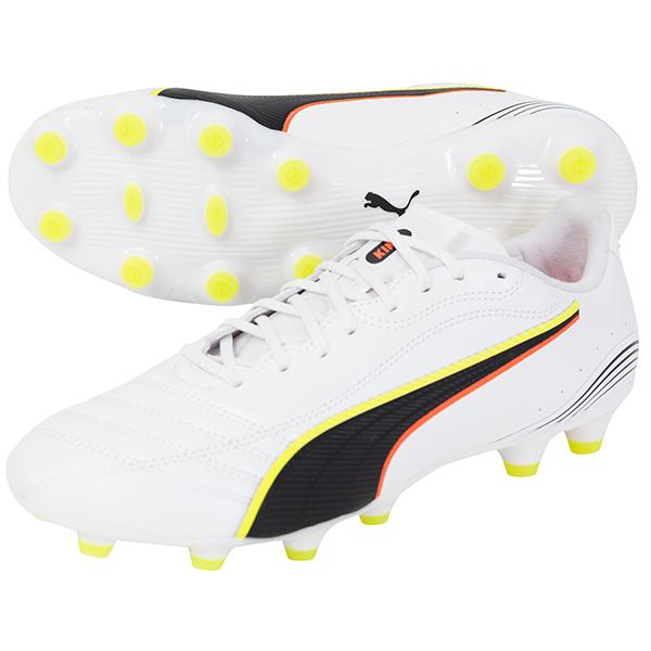 puma『THE UNLEASHED PACK』試合で求められるのは、確かなタッチと安定したフィット感。KING（キング）はその両方を兼ね備えています。アッパーには超ソフトなトータルタッチ+を採用し、ボールコントロールをよりスムーズに。さら...