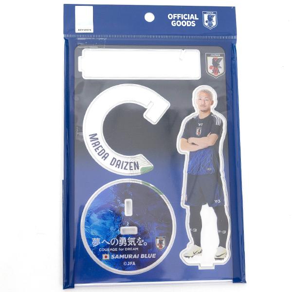 選手のポージング写真がデザインされたアクリルスタンドです。推しの選手をアピールするのにおすすめです。試合会場でもご自宅でも応援を盛り上げること間違いなし。【素材】アクリル【サイズ】組み立て時：台座 直径約70mm×H140mm